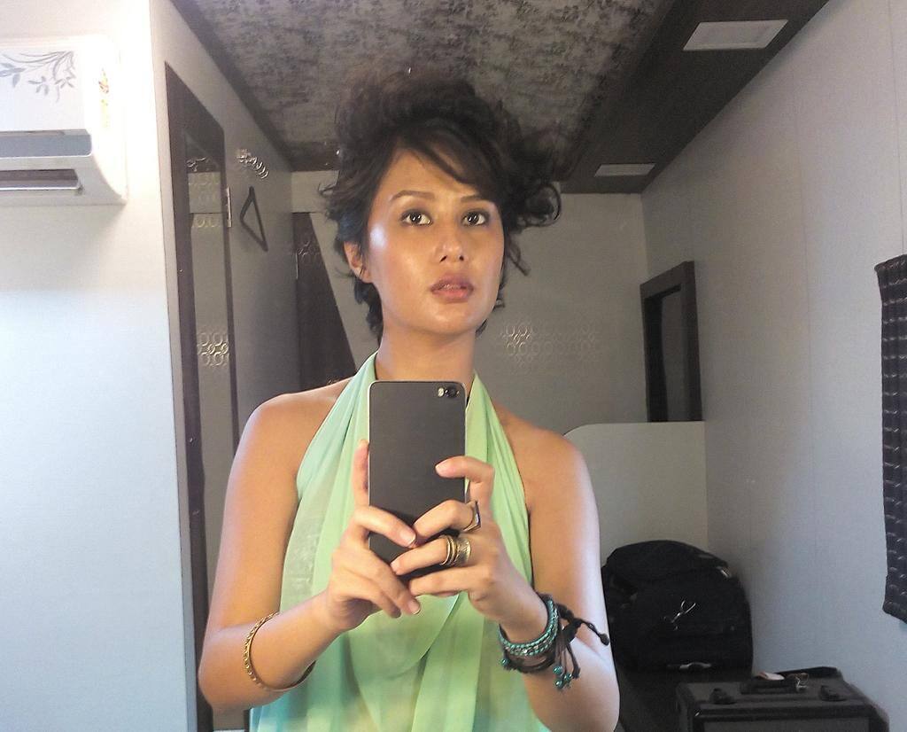 Meet the 'Airtel 4G girl' Sasha Chettri